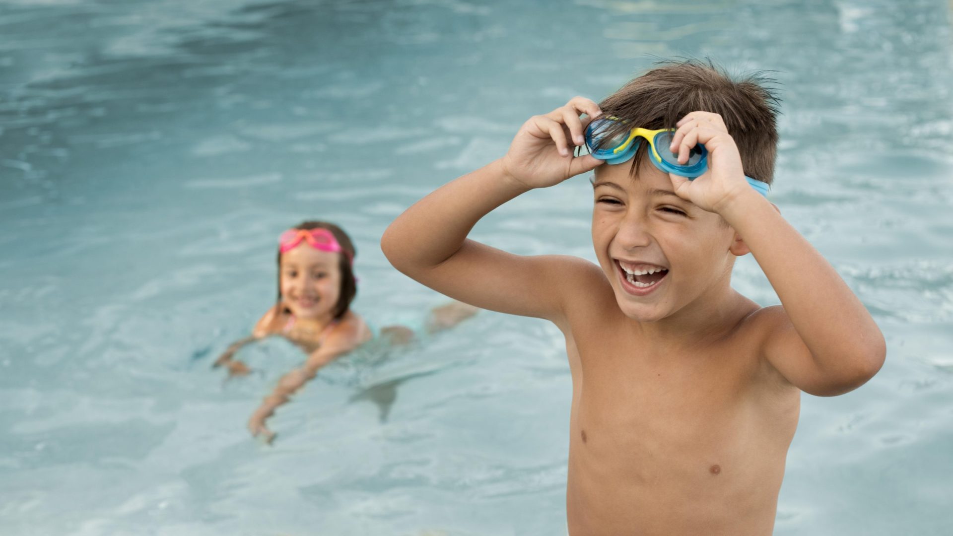 Clases para niños: desarrollo, juego y seguridad en el agua ...